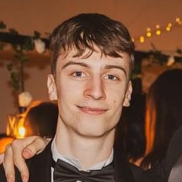 Team - Exeter Economics Review